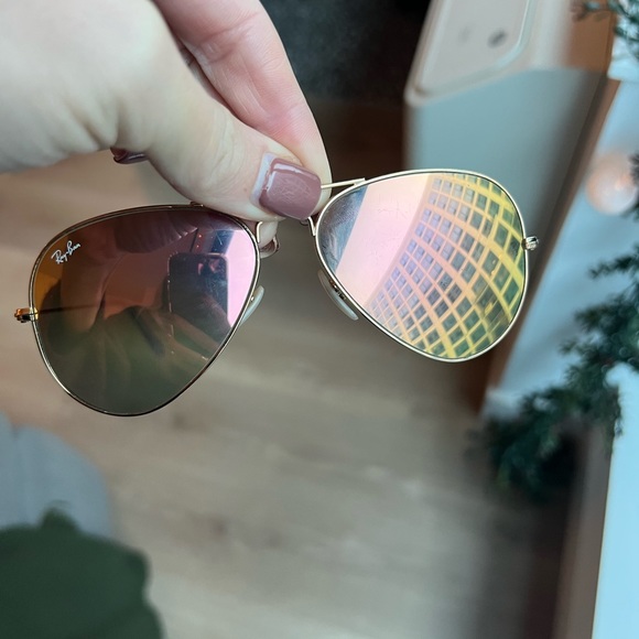Ray-Ban | Accessories | Ray Ban Aviators Pink And Gold Ombre Large ...